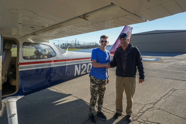 Ray Scholar Milestones in November 2022 | EAA